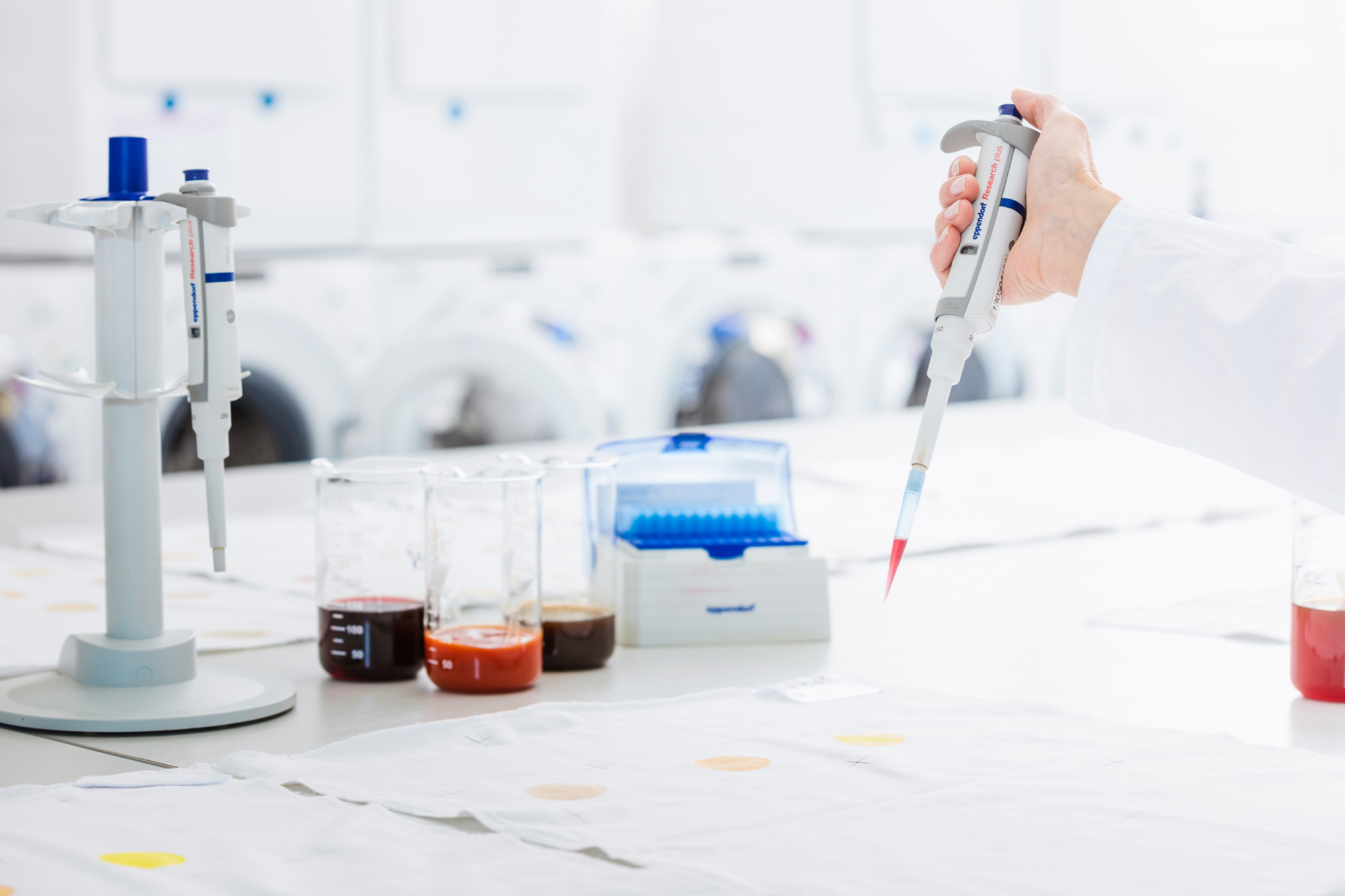 Detergent tests in the course of time - Hohenstein